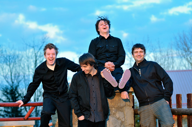 Overflow singlom ‘Surprise’ najavljuje novi album – ravnododna